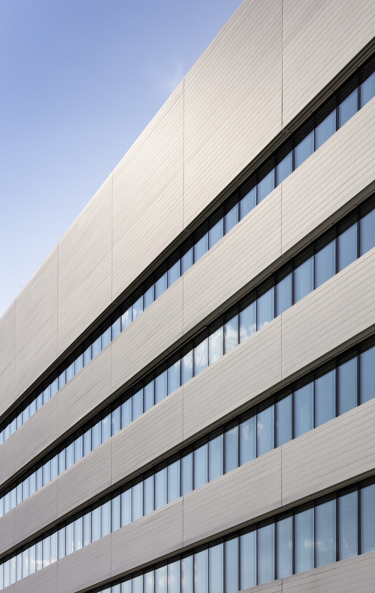 Roche Laboratory and Office | HENN