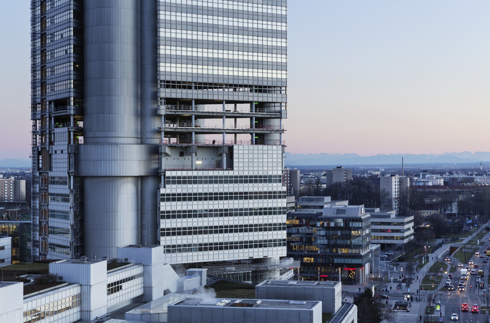 Hypo-Hochhaus Arabellapark, München, DE 2013 | HENN