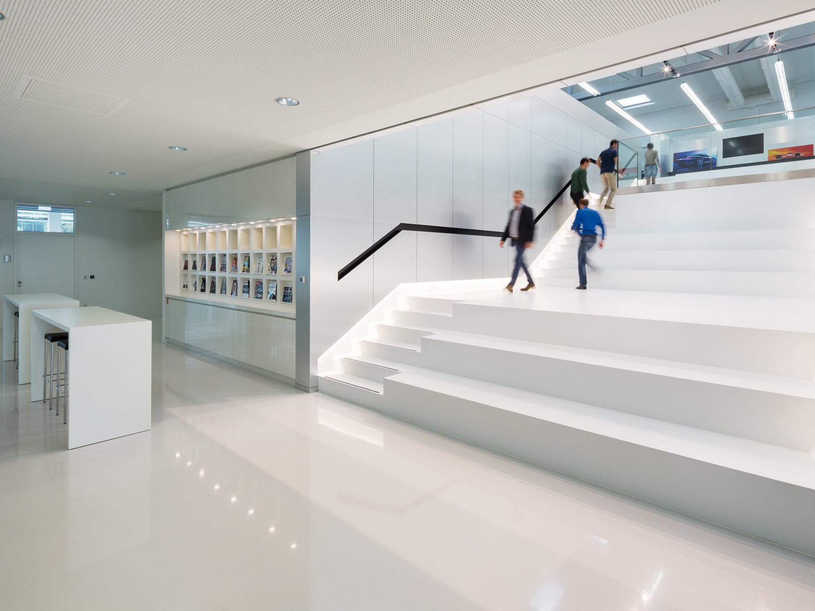 Porsche Design Studio | HENN