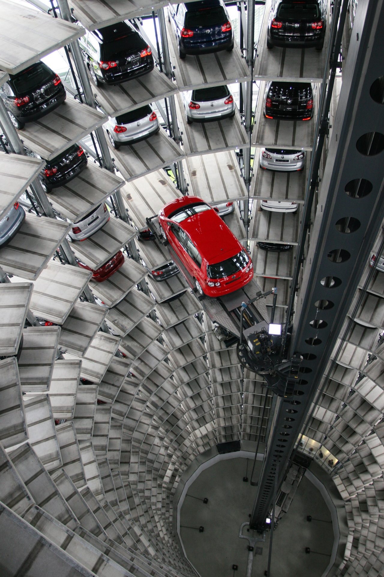 VW Car Towers | HENN