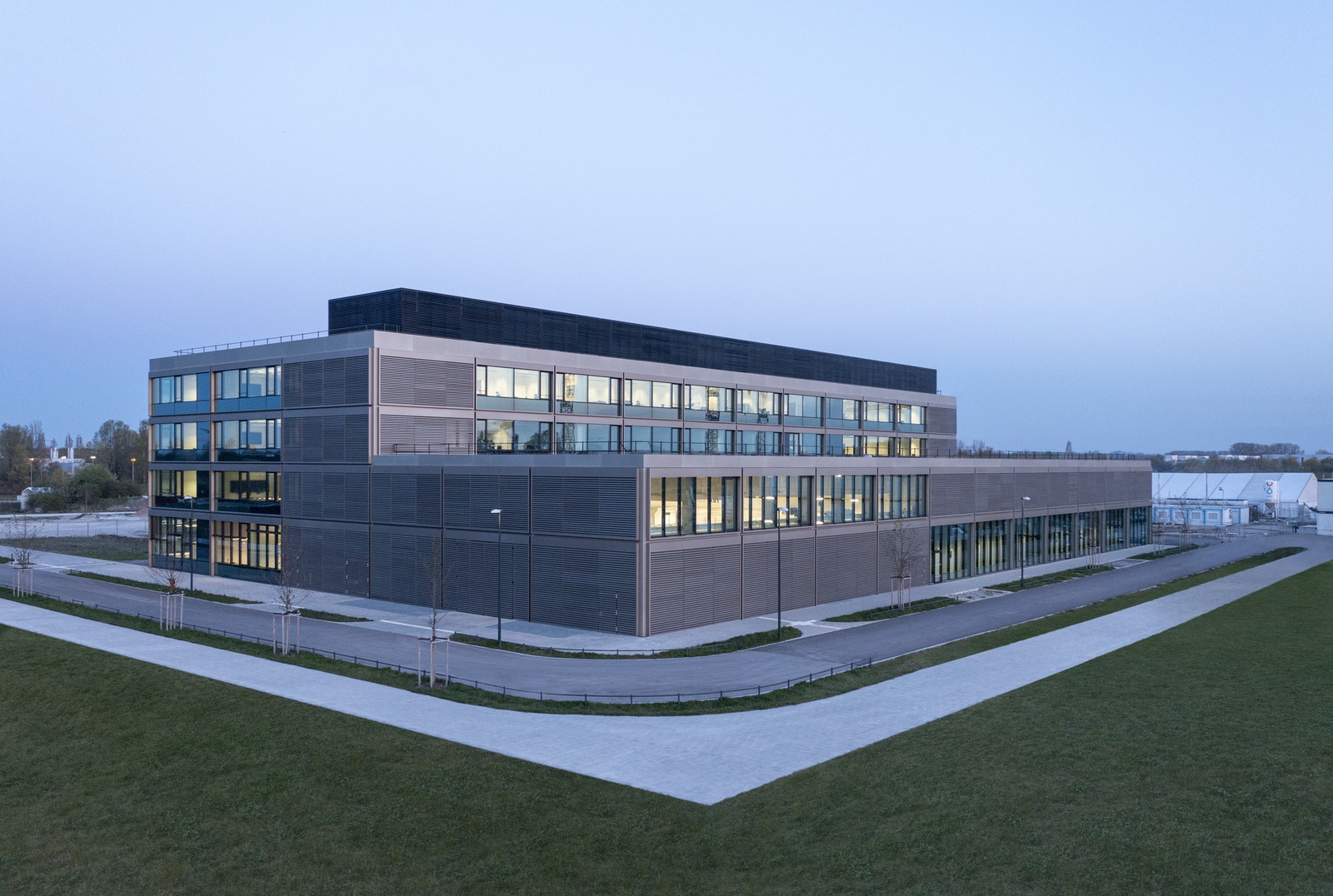 TUM Faculty for Electrical and IT Engineering | HENN