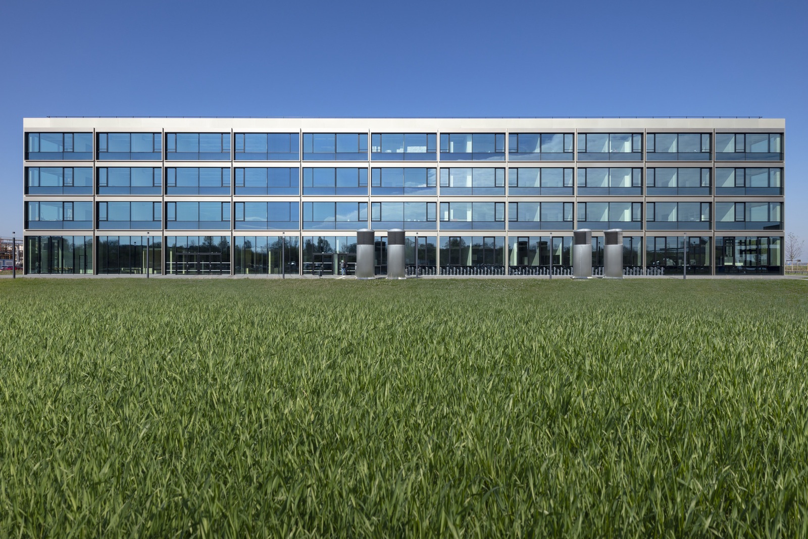 TUM Faculty for Electrical and IT Engineering | HENN