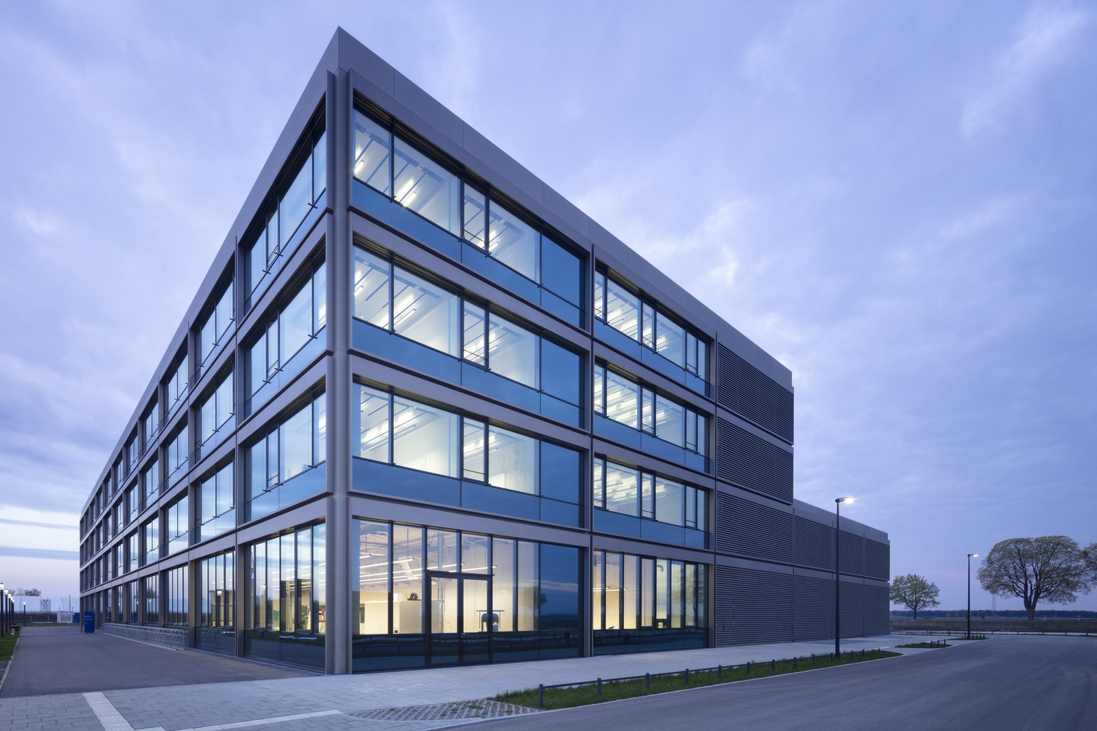 TUM Faculty for Electrical and IT Engineering | HENN